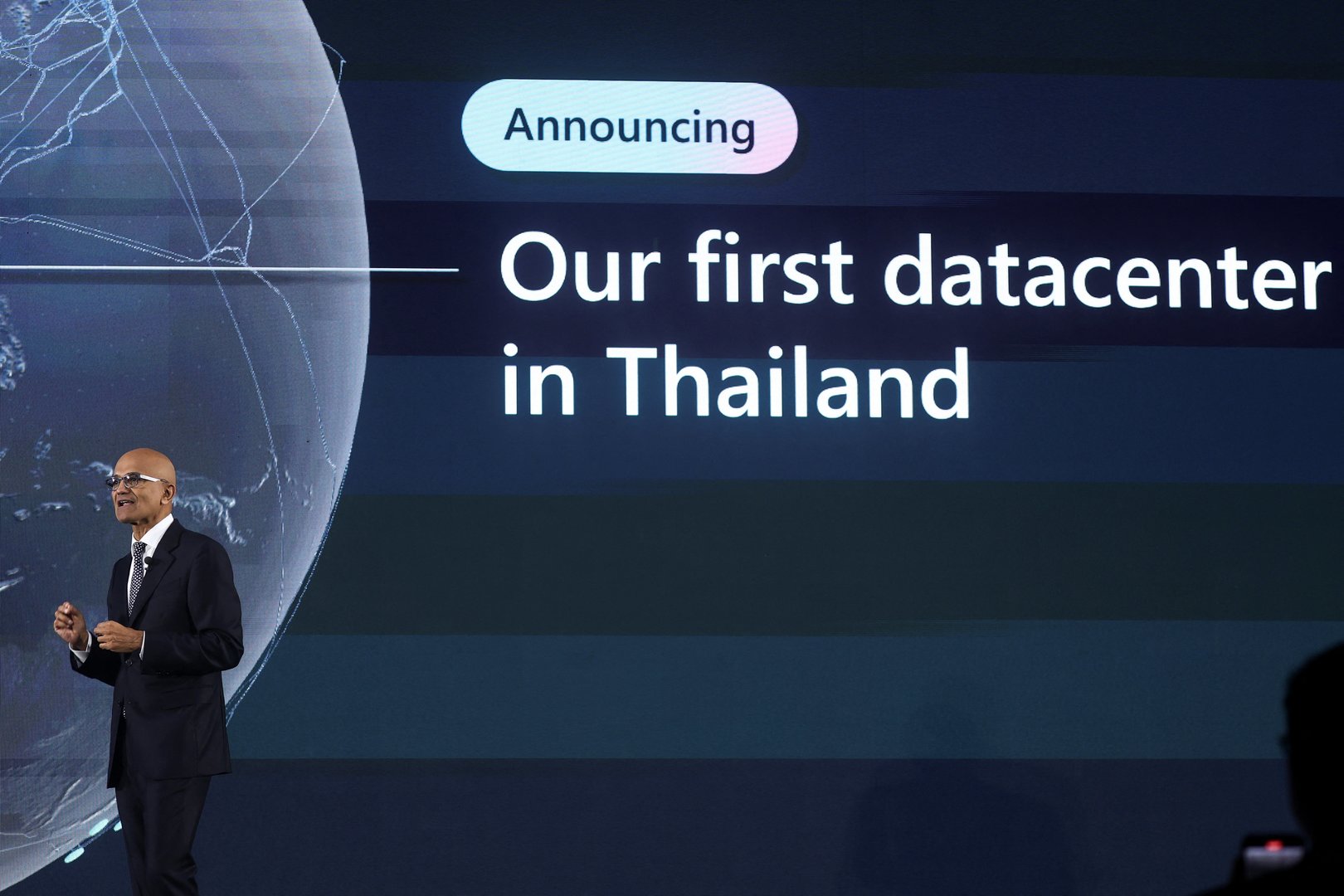 Microsoft's New Data Center in Thailand: Expanding Cloud Services, AI, and Digital Economy ...